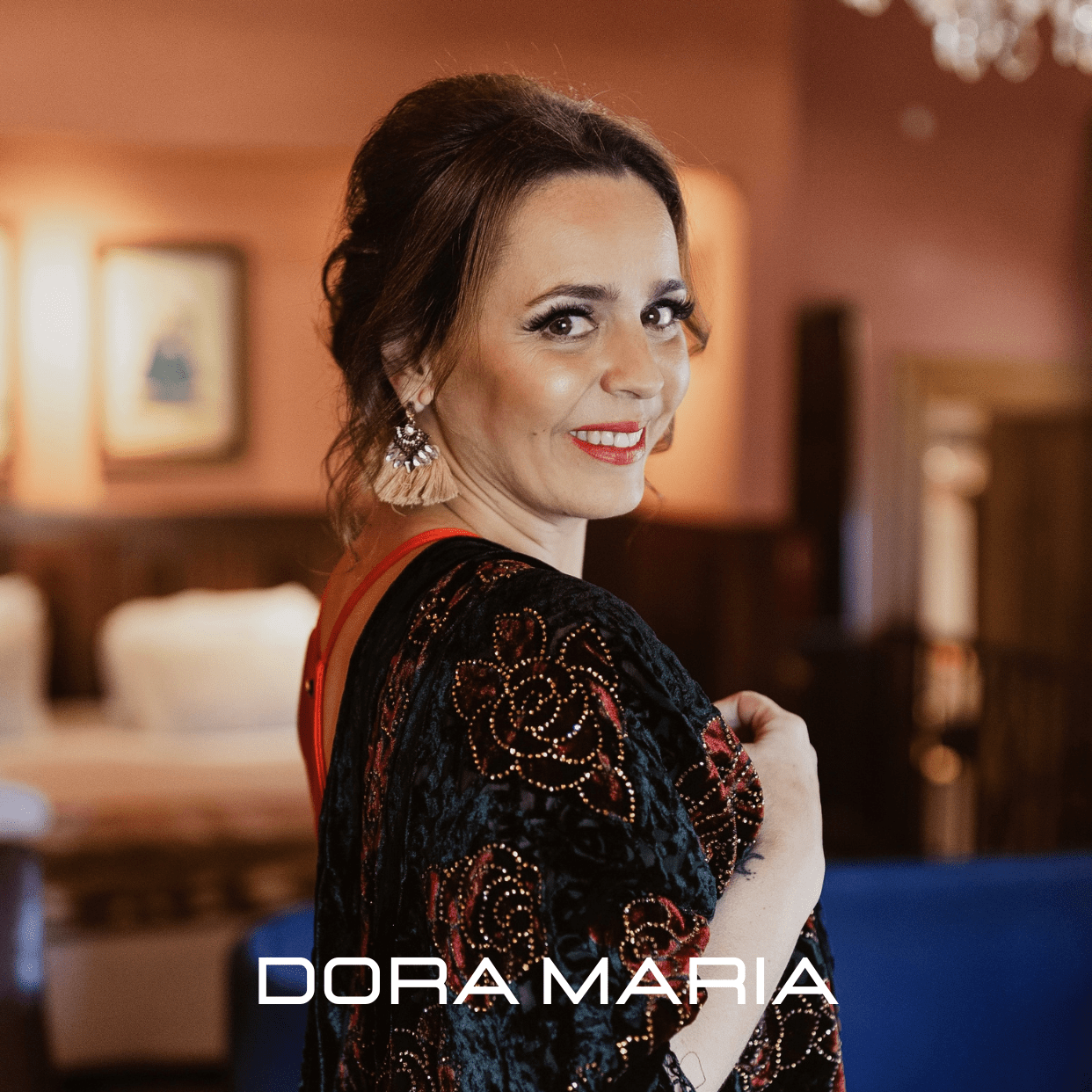 DORA MARIA - Praça de Artistas